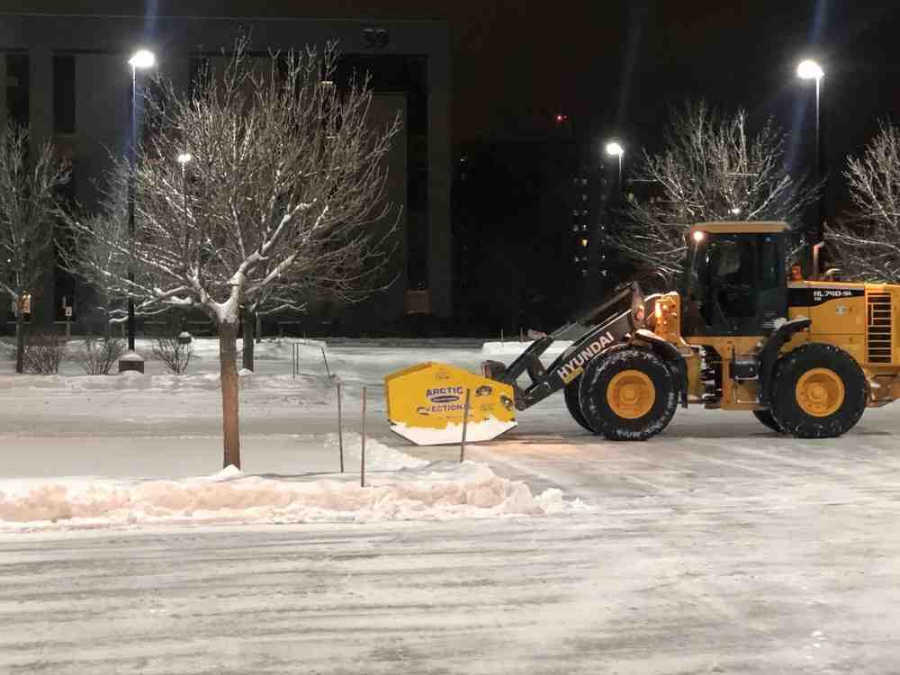 Best cost of snow removal services: Avoid 5 Cost Shocks