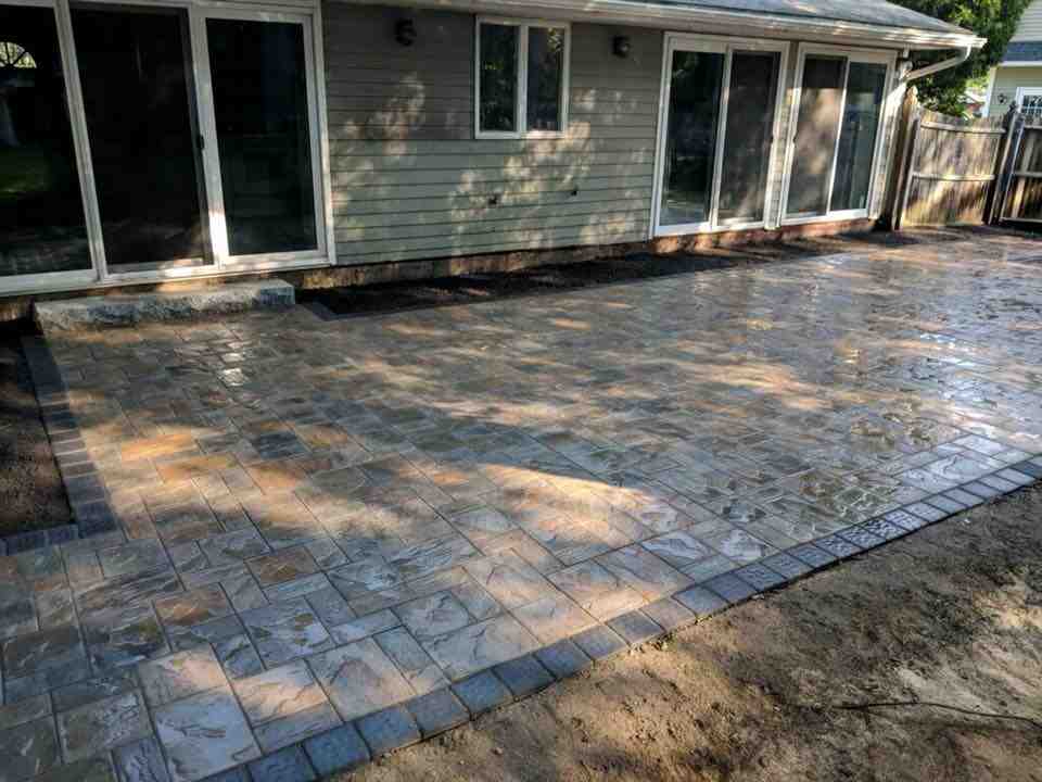 Slab-solutely the Best: Your Guide to Vetting Concrete Patio Contractors